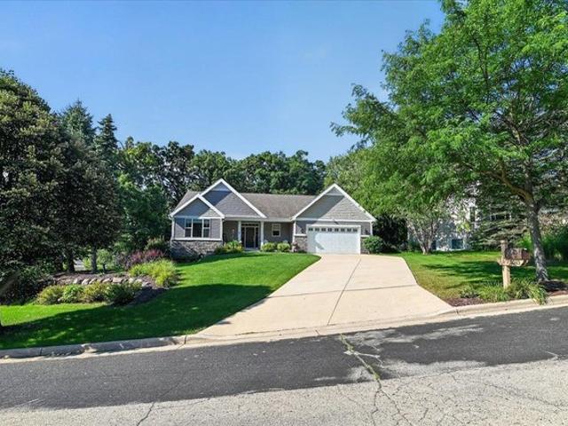 3083 Barrington Hills Ct, Fitchburg, WI 53711