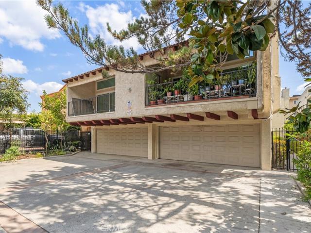 308 1/2 Commonwealth Avenue