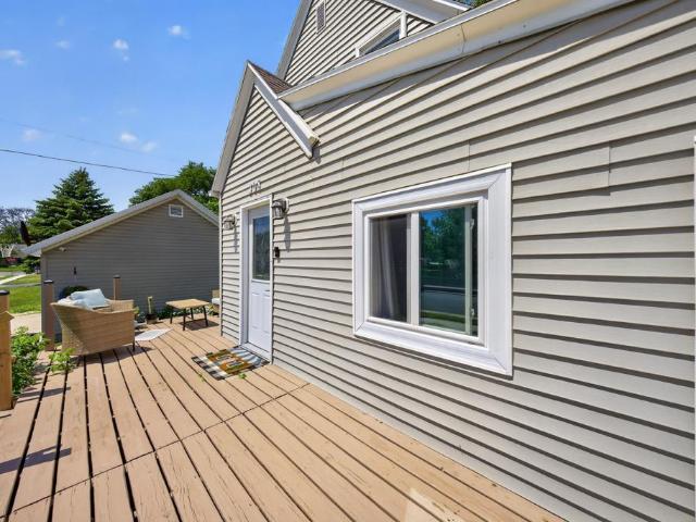 308 2nd Street NW