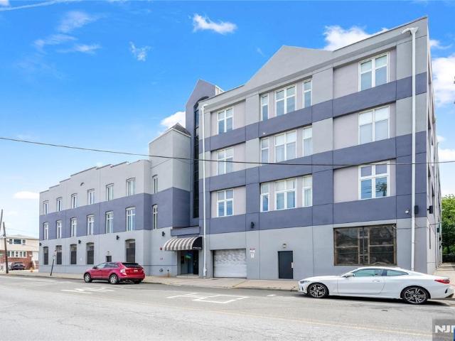 308 310 Passaic Avenue # 402