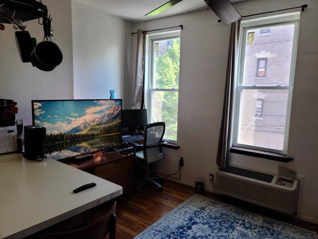 308 9Th St # 2G