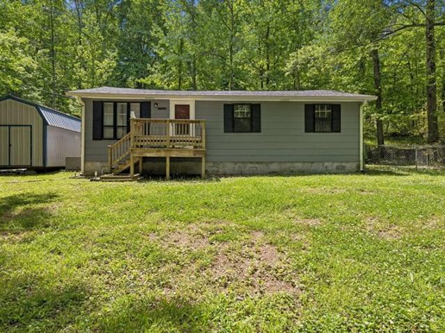 308 Coleman Rd, Soddy Daisy, TN 37379