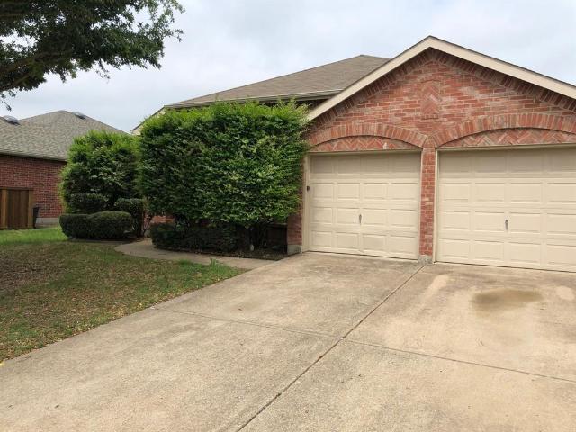 308 Chinaberry Trail