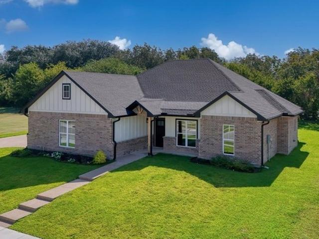 308 Crye Cir, Robinson, TX 76706