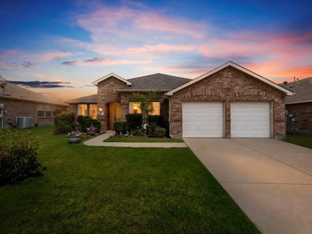 308 Creekwood Trl, Forney, TX 75126