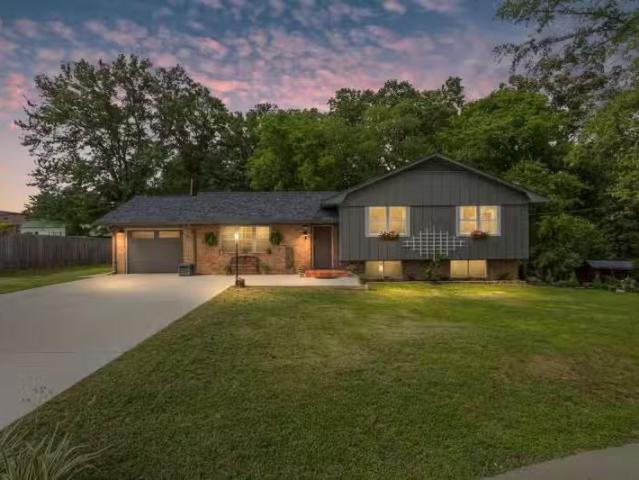 308 CRISTA CIR, GARDENDALE, AL 35071