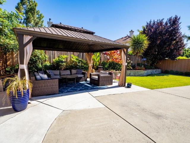 308 Arrowhead Way