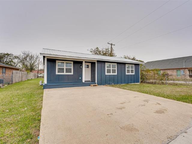 308 Avenue E