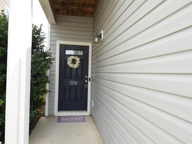 308 Bonhomme Court