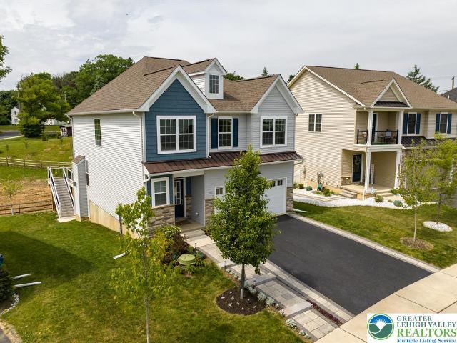 308 Bendelow Lane