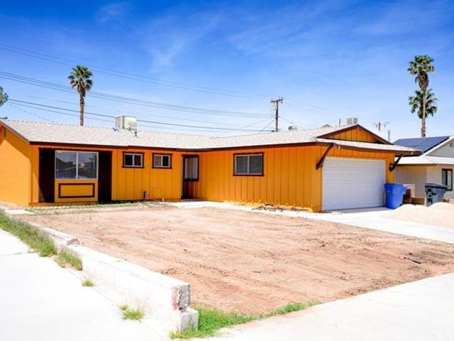 308 Broadway Ave, Barstow, CA 92311