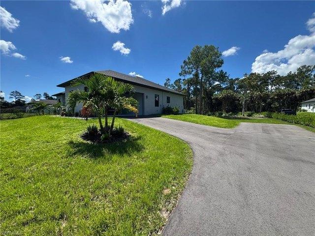 308 Golden Gate Blvd E, Naples, FL 34120