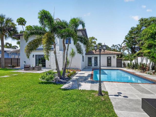 308 Greymon Dr, West Palm Beach, FL 33405 | MLS #B26031