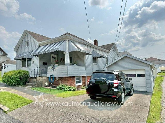 308 Guffey St, Fairmont, WV 26554