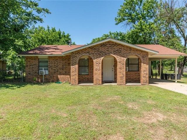 308 Daily St, Heavener, OK 74937