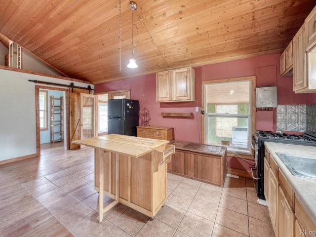 308 Dilley Lane