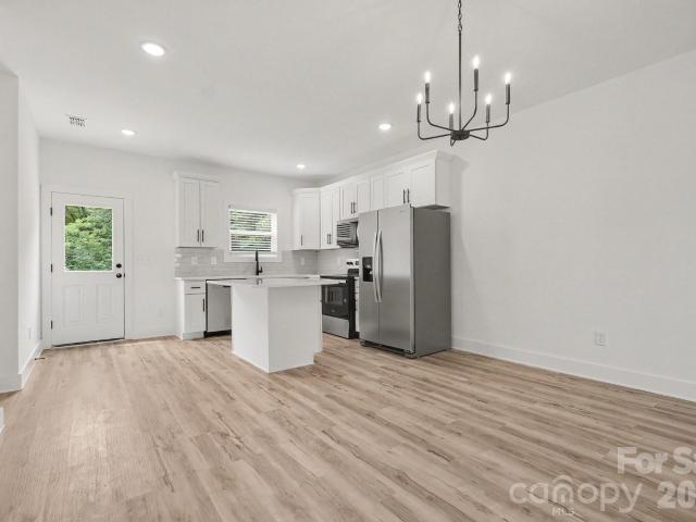 308 E Talleyrand Avenue