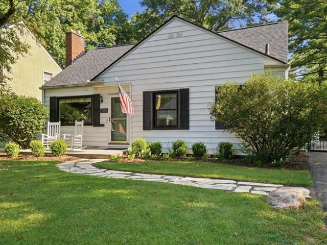 308 E Beaumont Rd, Columbus, OH 43214