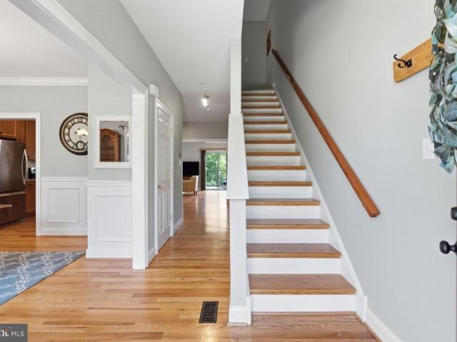 308 E Mulberry Street