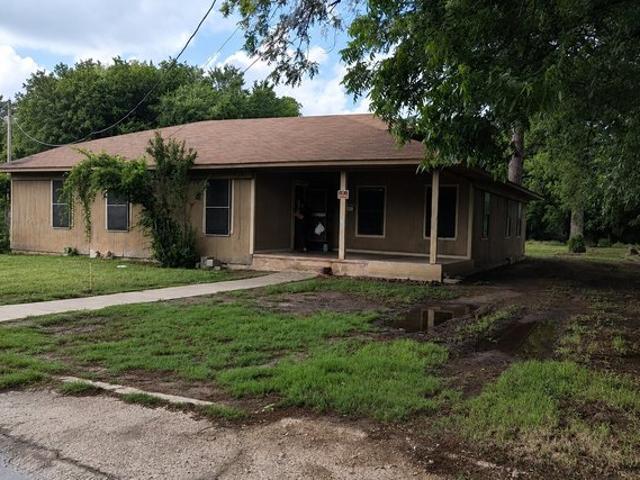 308 E Patterson St, Eastland, TX 76448