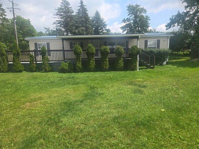 308 E State St, Pleasantville, PA 16341