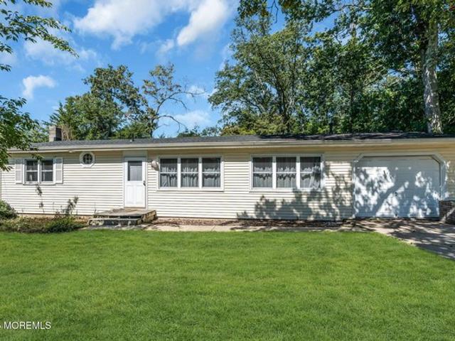 308 Emerald Dr, Brick, NJ 08723