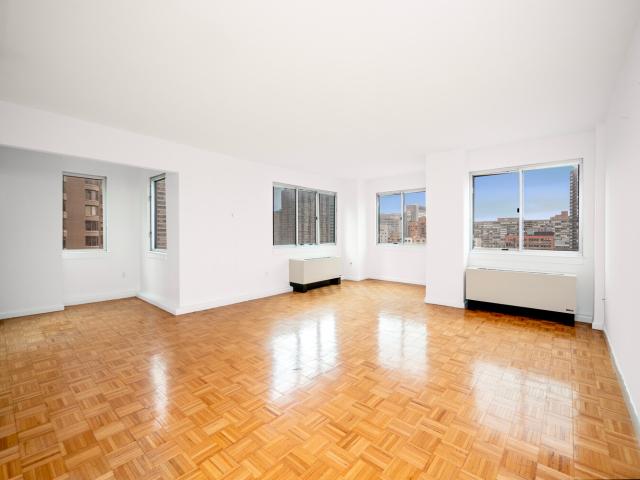 308 East 38th Street, New York, NY