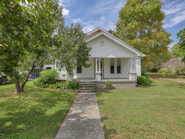 308 Elm Ave