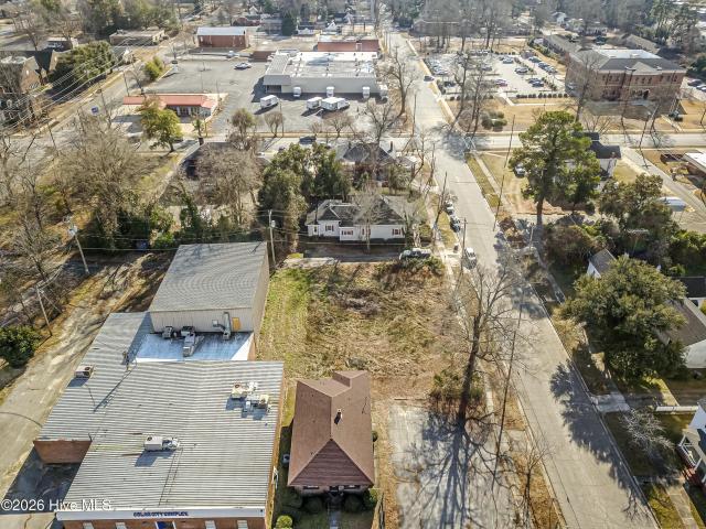 308 Everett Street