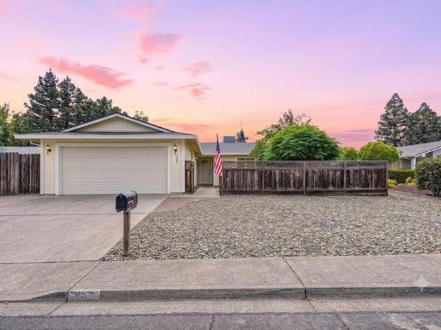 308 Florene Ct, Roseville, CA 95678