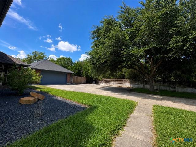 308 Kingwood Forest