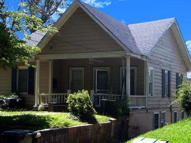 308 Home Park Avenue NW
