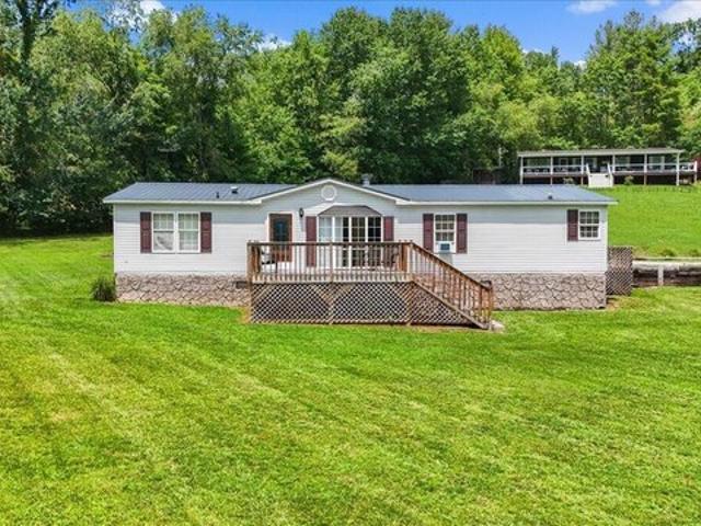 308 Harbin Hill Rd, Mountain City, TN 37683