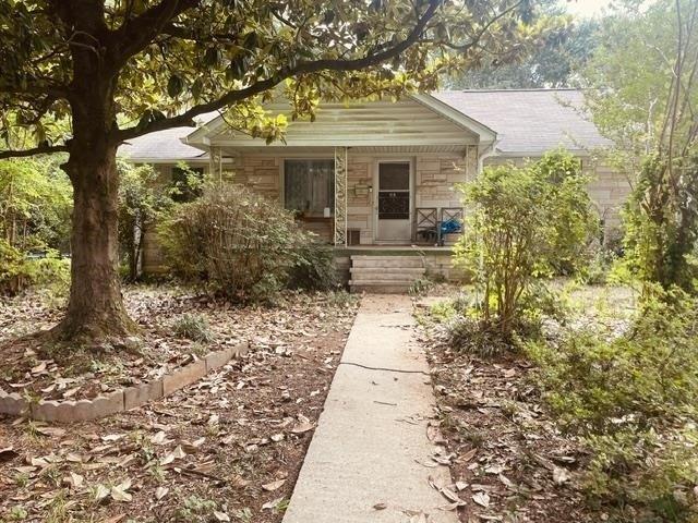 308 Hillcrest Cir, Florence, AL 35630
