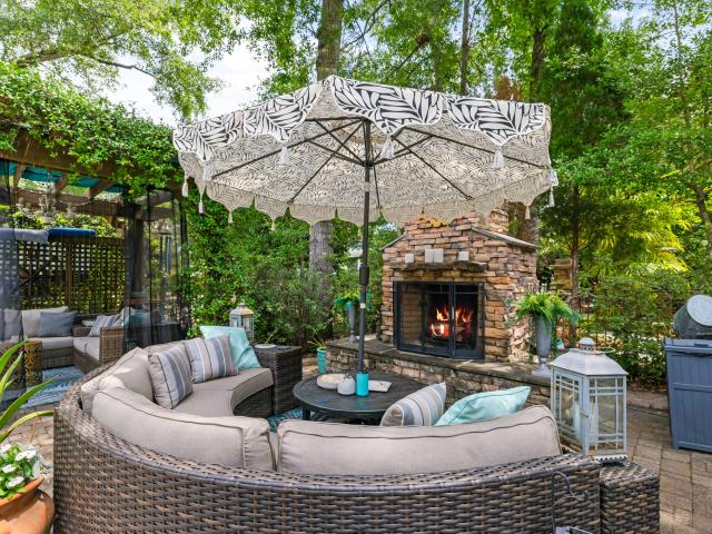 308 Hundred Oaks Parkway