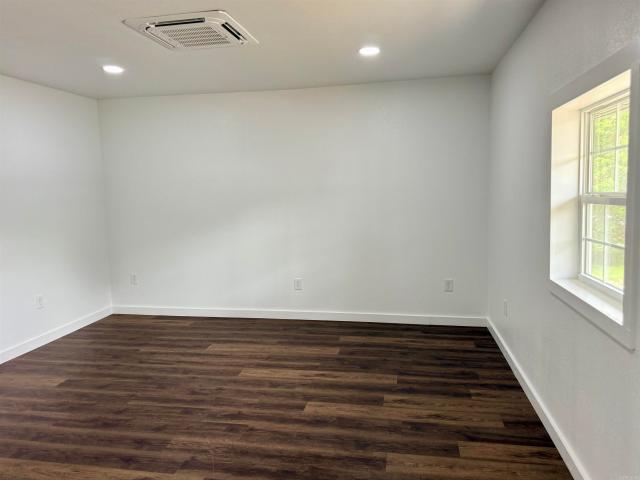 308 Oak Street