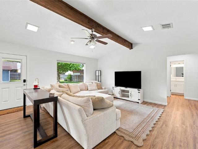 308 Oakwood Lane