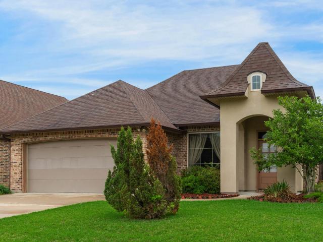308 Overbrook Dr, Broussard, LA 70518 | MLS #RA2600003 | Compass