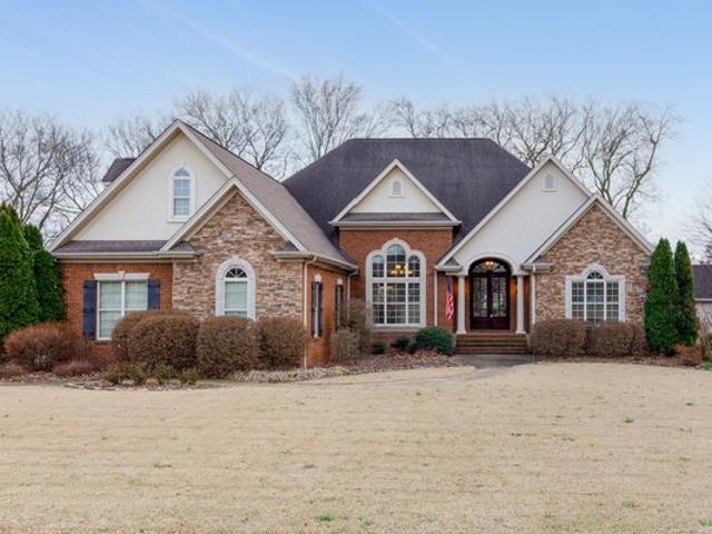 308 Lonnie Dr, Muscle Shoals, AL 35661