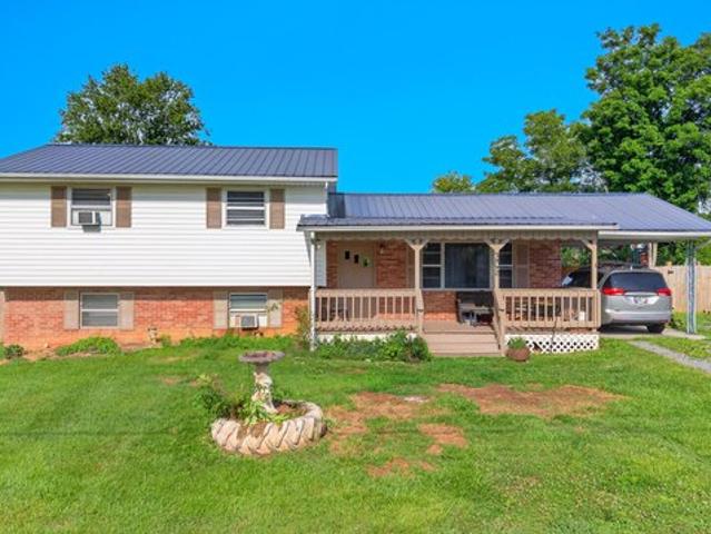 308 Morningside Dr, Rogersville, TN 37857