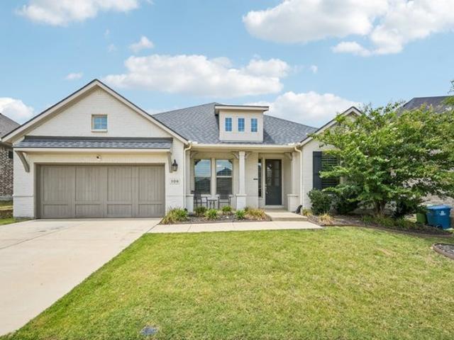 308 Magnolia St, Oak Point, TX 75068