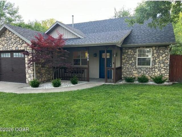 308 Main St, Alba, MO 64830