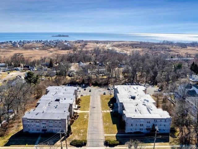 308 Meadowside Rd #203, Milford, CT 06460