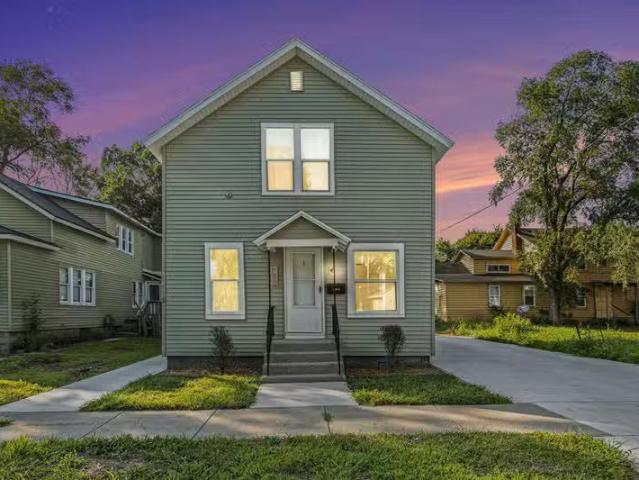 308 MERRILL AVE, MUSKEGON, MI 49441 Multi Family For Sale MLS.
