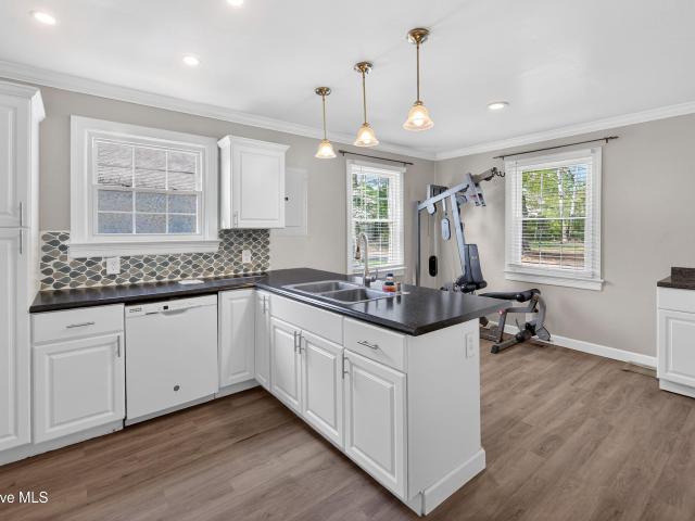 308 N Audubon Avenue