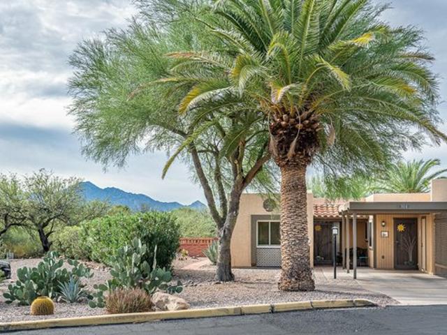 308 N Calle De Las Profetas, Green Valley, AZ 85614