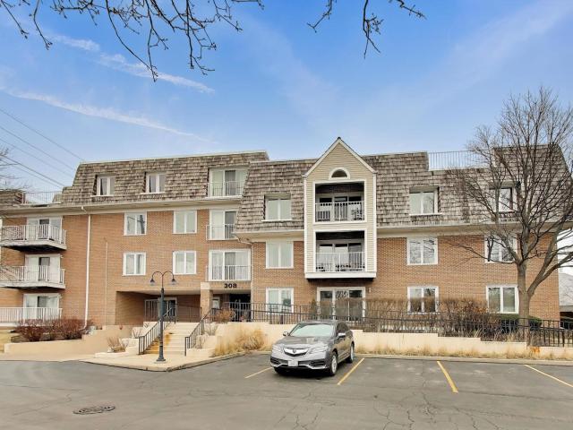 308 N Happ Rd, Unit 108, Northfield, IL 60093 | MLS #12595 | Compass