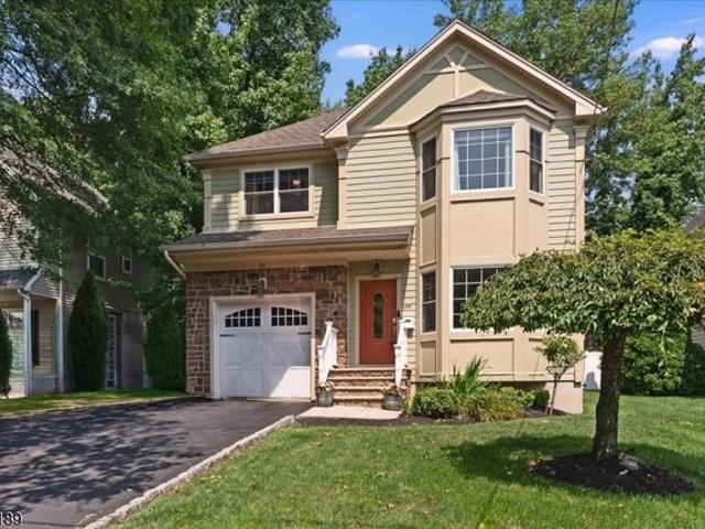 308 N Scotch Plains Ave, Westfield, NJ 07090