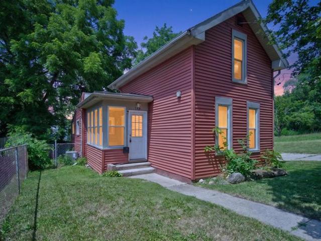 308 N State St, Jackson, MI 49201
