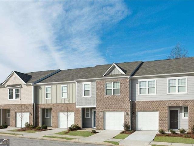 308 Naples Dr, Locust Grove, GA 30248